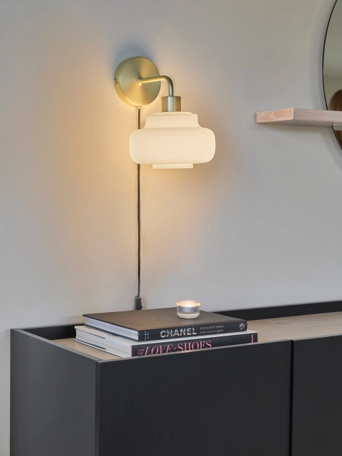 Soria vegglampe messing